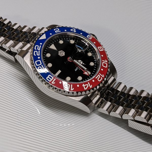 [WTS] San Martin SN015-G "Pepsi" GMT - LNIB | WatchCharts