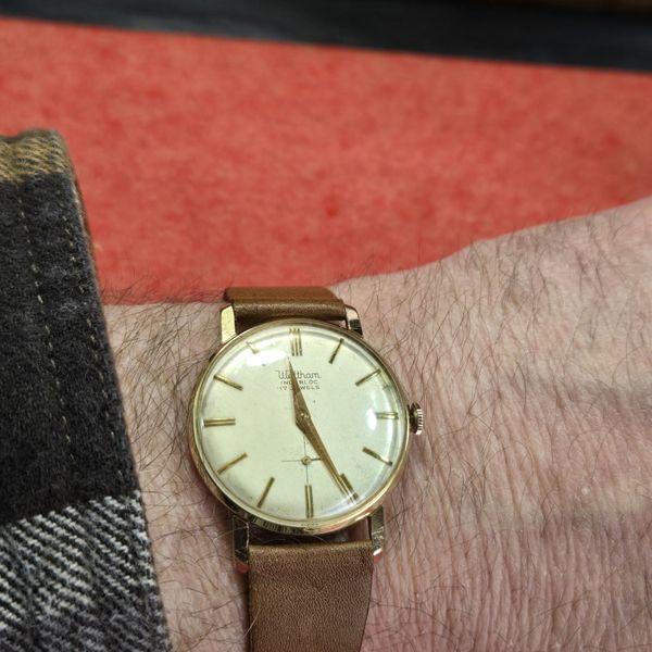 Vintage Waltham 17 Jewel Mechanical Wind Men's Watch Used | WatchCharts Marketplace