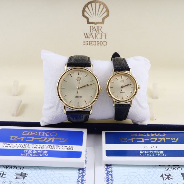 Seiko x Shell Pair Watches Men's 7N01-6030 & Ladies 1F21-0040 Quartz ...