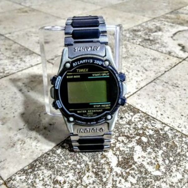 Timex original Vintage Indiglo Atlantis Digital Men's watch Model 745 ...