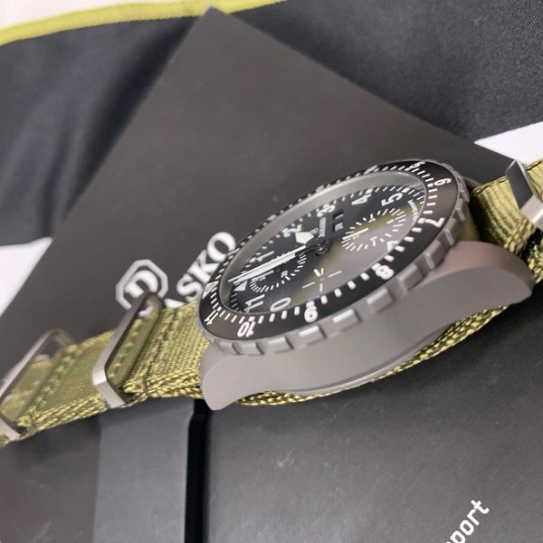 FOR SALE DAMASKO DC66 Pilot Chrono | WatchCharts Marketplace