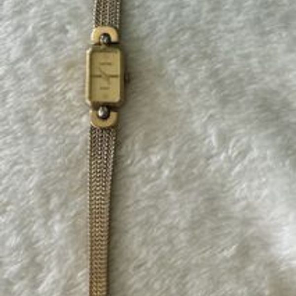 Vintage Lady Elgin Gold Tone Rectangle Case Petite Dress Watch Mesh Band- READ | WatchCharts ...