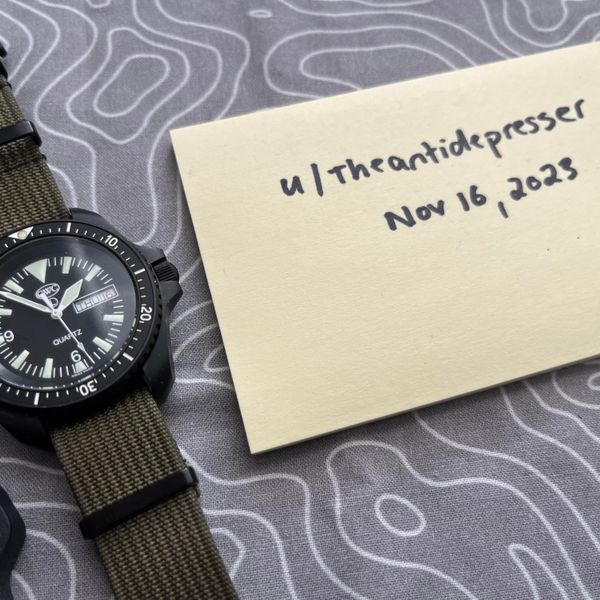[WTS] CWC SBS diver | WatchCharts Marketplace