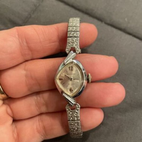 Ladies Vintage Waltham Incabloc 17 Jewel Swiss Mechanical Cocktail Watch | WatchCharts Marketplace