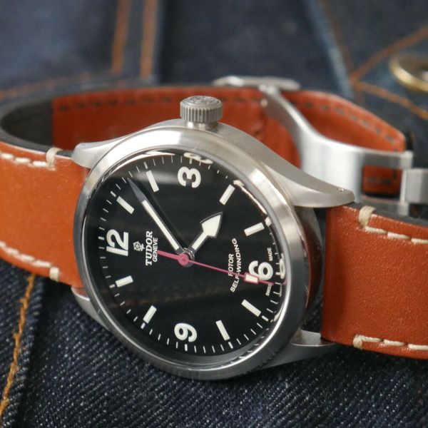 Tudor Heritage Ranger on Leather strap with deployment clasp VGC box ...