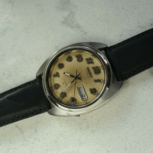 PATINA DIAL -- Large Classic Vintage Seiko Automatic Watch 7009-8088 ...