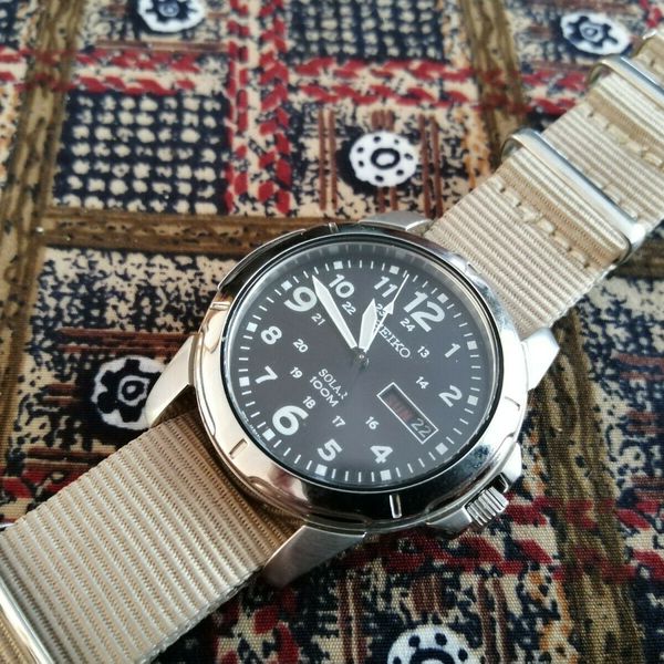 Mens Seiko Solar Powered Day Date Watch NEW KHAKI NATO strap SNE095P2 ...