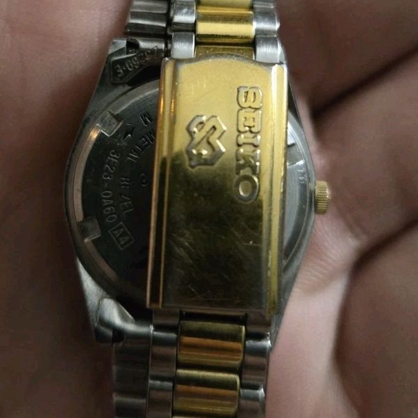 Ladies Seiko SQ 3E23-0A60 Two Tone Quartz Day Date Watch NEEDS NEW ...