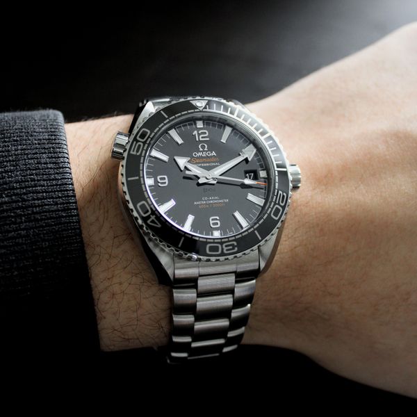 [WTS] Omega Seamaster Planet Ocean 8900 - LNIB | WatchCharts Marketplace