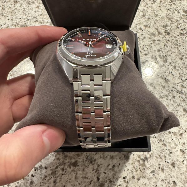 [WTS] Bulova Jetstar Red Dial | WatchCharts Marketplace
