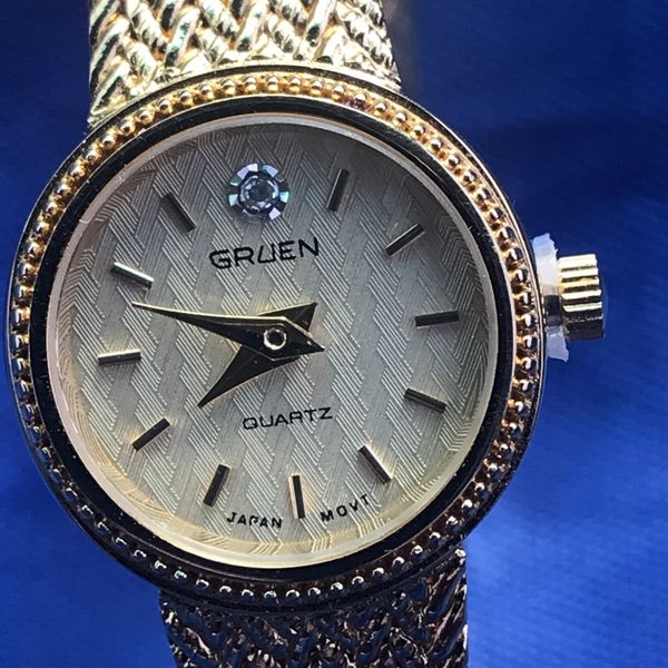 Vintage GRUEN Quartz Watch ladies gold-tone w/ diamond adjustable ...