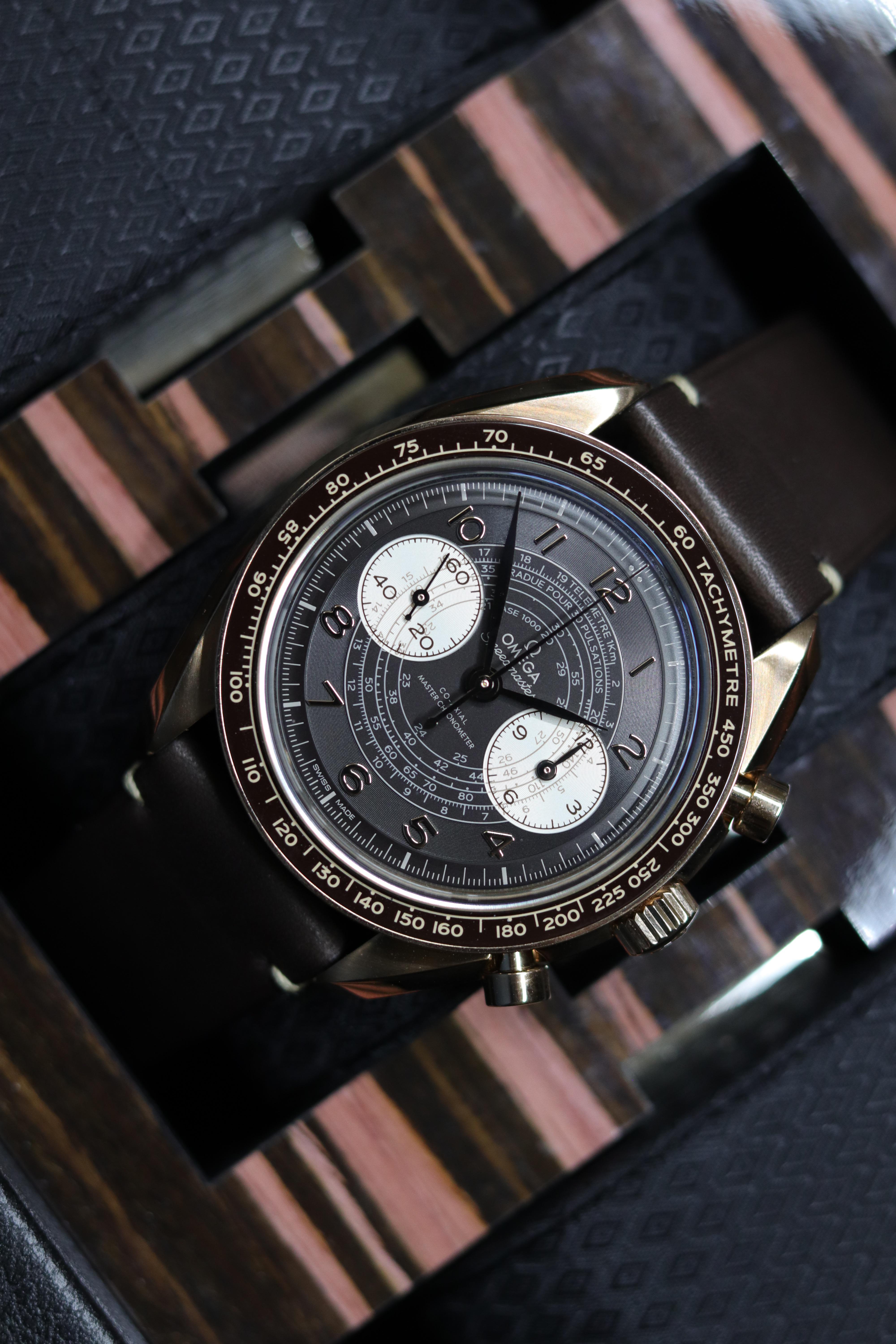 [WTS] BNIB Omega Bronze Gold Speedmaster Chronoscope 329.92.43.51.10 ...