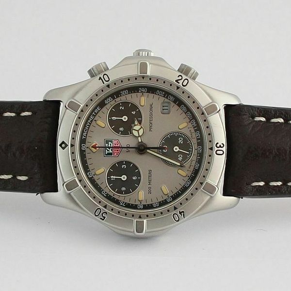 Tag Heuer Professional 2000 Herren Chrono Uhr Ref CE 1111 Quarz ...