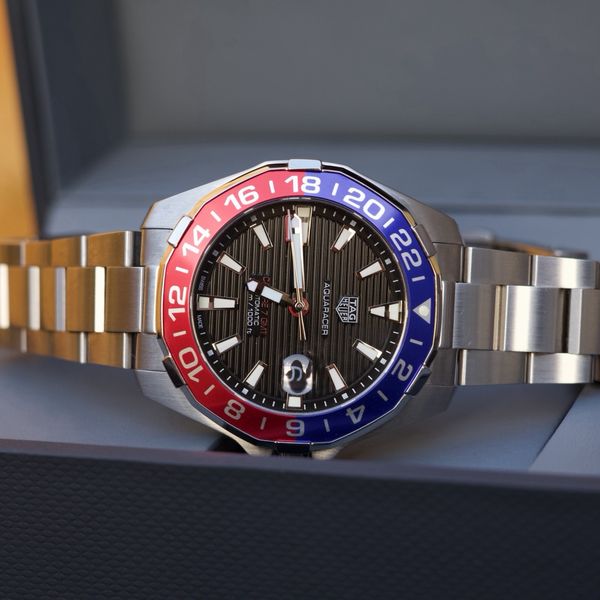 TAG Heuer Aquaracer GMT â Pepsiâ Menâ s watch 43mm â WAY201F.BA0927 â ...