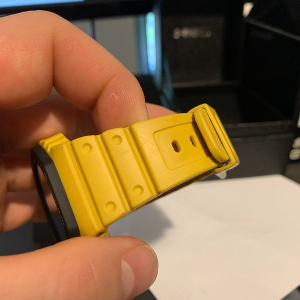 [WTS] Yellow Casioak, Japan domestic model, 1 year old | WatchCharts