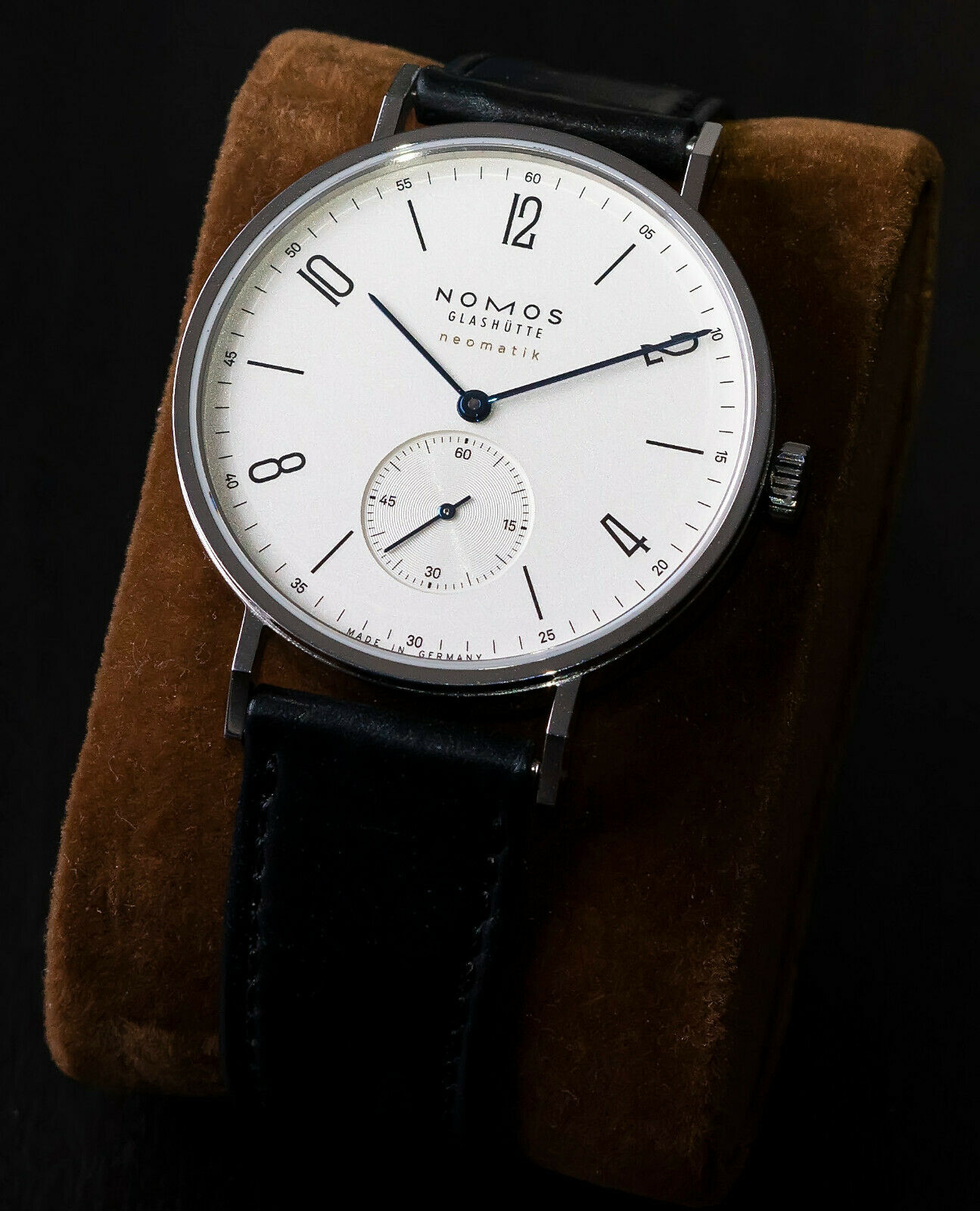 Nomos Tangente Neomatik 39 Model 140 with all papers . Beautiful RRP £ ...