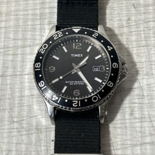 Men's Timex Expedition Field Watch Needs New Battery + Free Post ...