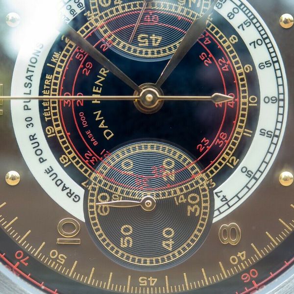 Dan Henry 1939 Chronograph | WatchCharts