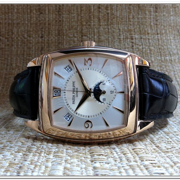 PATEK PHILIPPE - 5135R - Box / Papers - COMPLETE ! | WatchCharts