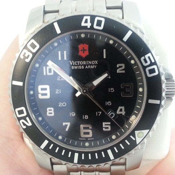 Victorinox Swiss Army Maverick II 24136 on ss band - $140 (GREAT deal ...