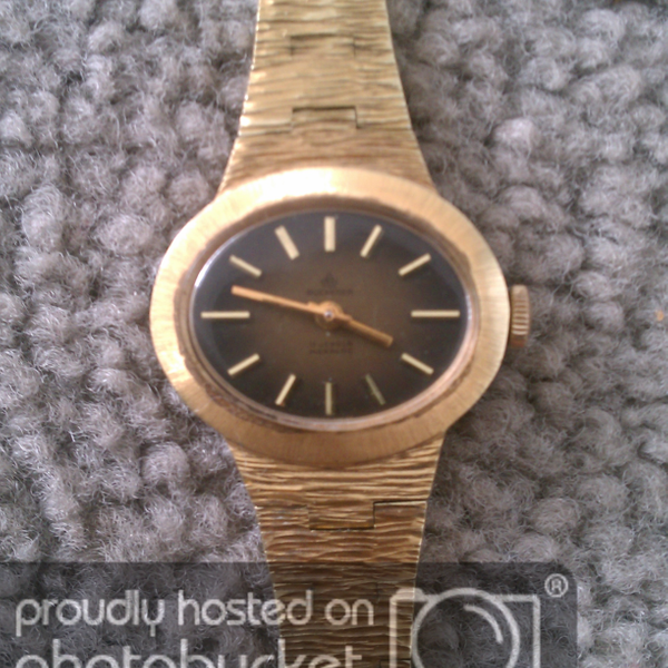 Gold Ladies Bucherer Incabloc 17 Jewels | WatchCharts