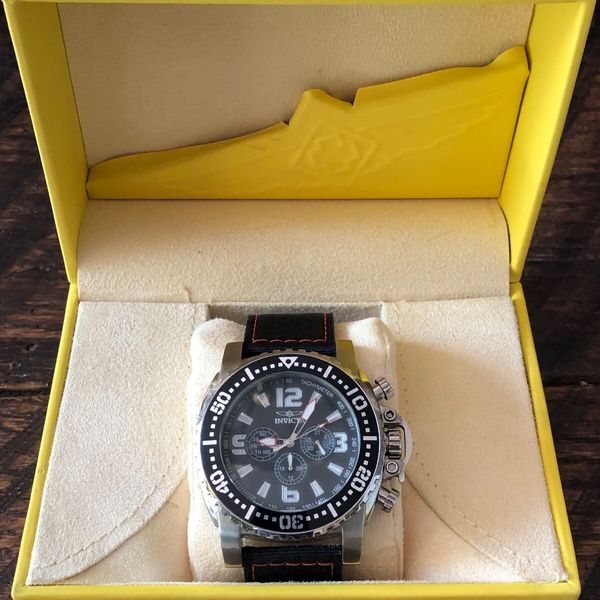 INVICTA Pro Diver Model #20076 Tritnite Night Glow Watch - Needs ...