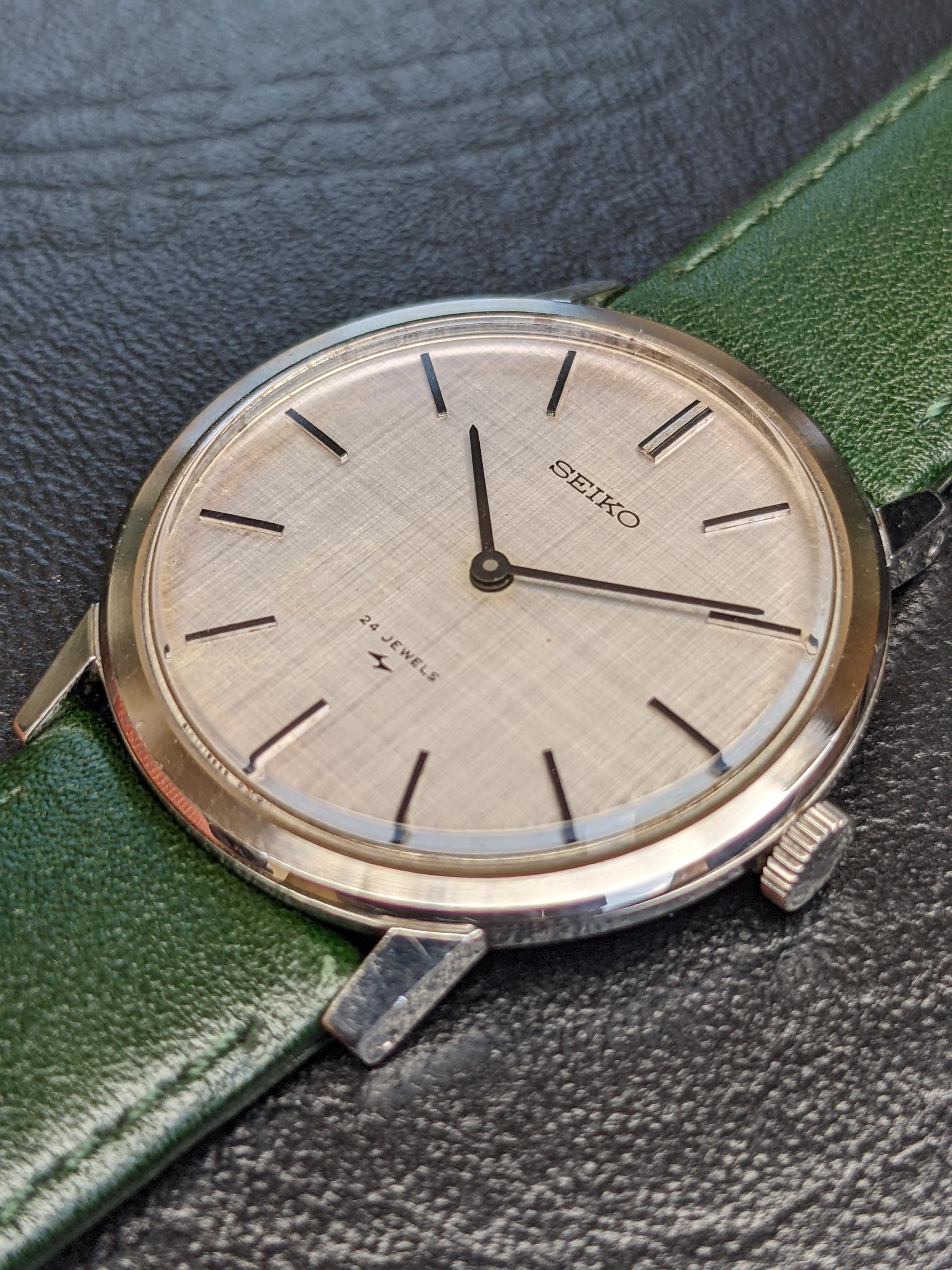 Seiko Chariot 2559-0181 Price, Specs, Market Insights | WatchCharts