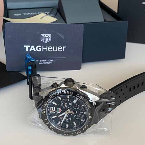 TAG Heuer Formula 1 Chronograph Black Men's Watch - CAZ1010 Rubber ...