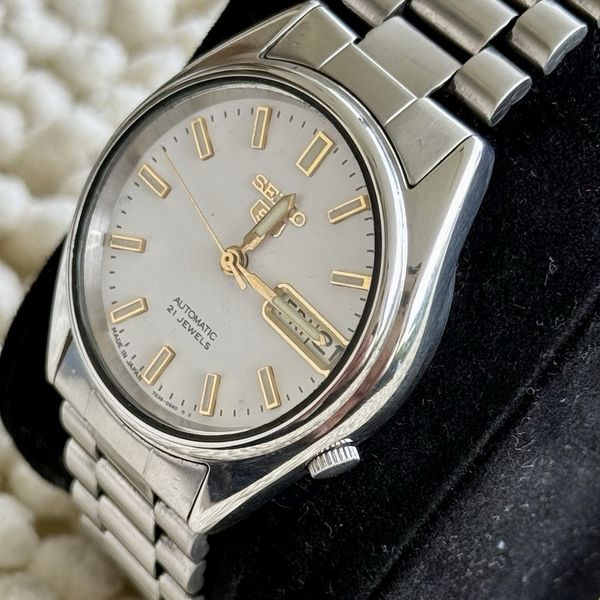 Seiko 5 Automatic 21 Jewels Japan Made White Dial Menâ s Watch 7S26 Vintage | WatchCharts ...