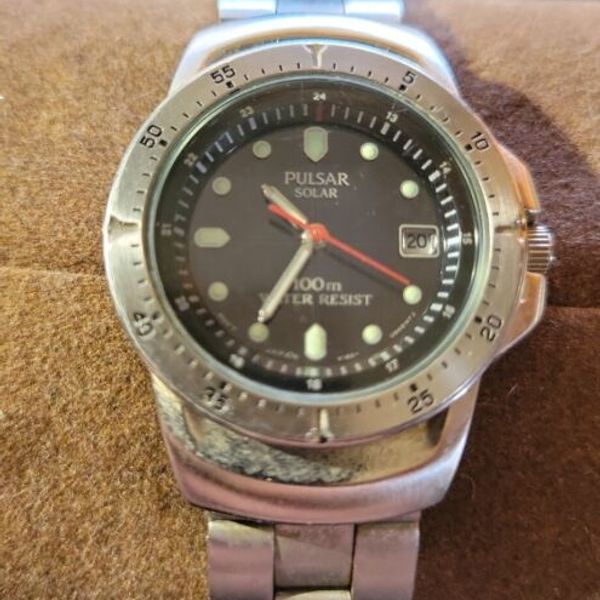 Women's Pulsar Solar V182-0B10 Diver Style Wristwatch Runs fine ...