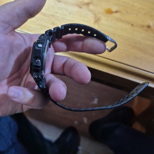 Men's Vintage 90's DIGITAL CASIO "G-Shock" DW-5600E (1545) Non WORKN Mb ...