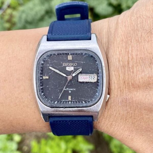 1981 Vintage Seiko 5 Automatic SERVICED TV Screen 35mm Stainless Steel ...