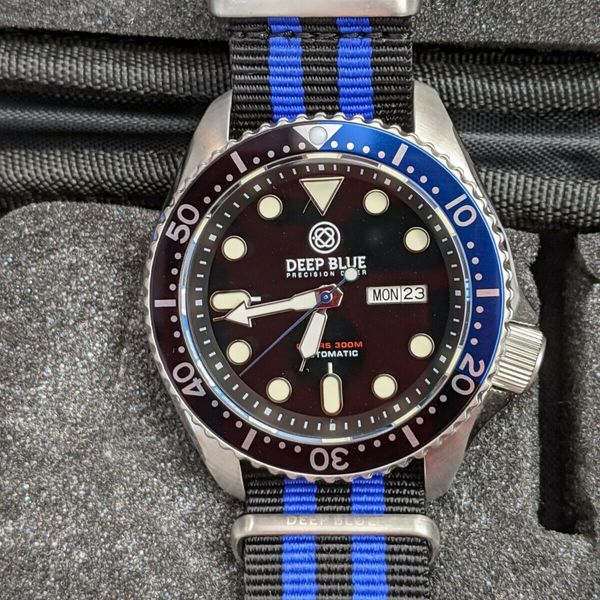 DEEP BLUE Nato Diver Automatic 300M New Men's Watch Batman Bezel Read ...