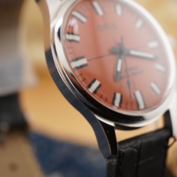 Vintage Men's Oris with eye catching orange dial, WORKS PERFECTLY ...