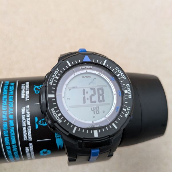 CASIO PRO TREK PRG -300 Solar Watch | WatchCharts Marketplace