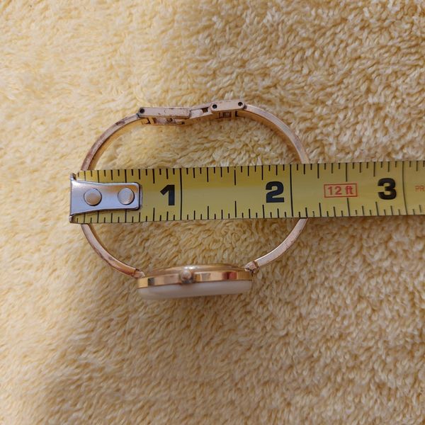 Gucci Change Bezel 12 Colors watch Gold Quartz 11/12.2 model #3 ...