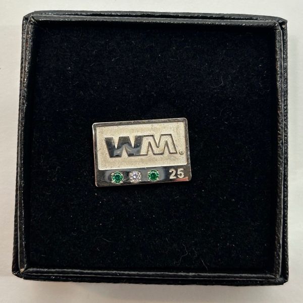 Fossil Stainless Steel Watch WM Waste Management Logo Lapel Pin Set ...