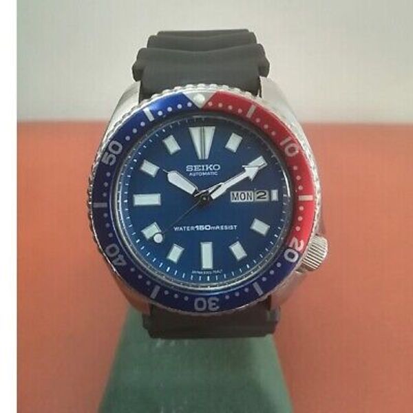 Seiko Vintage Diver 1987 AUTOMATIC | WatchCharts Marketplace