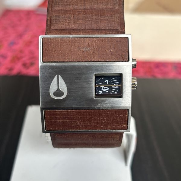 Vintage Nixon Rotolog Leather Watch Menâ s Wristwatch | WatchCharts ...