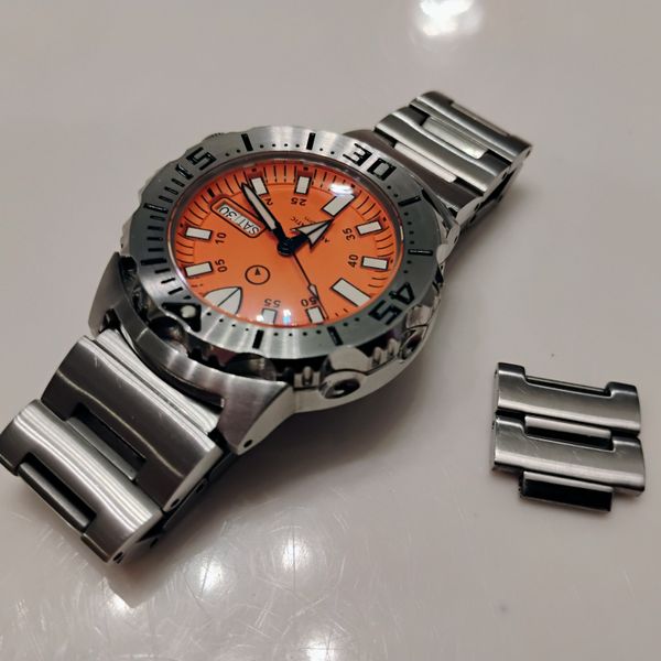 FS: Islander ISL-94 Orange Diver | WatchCharts Marketplace