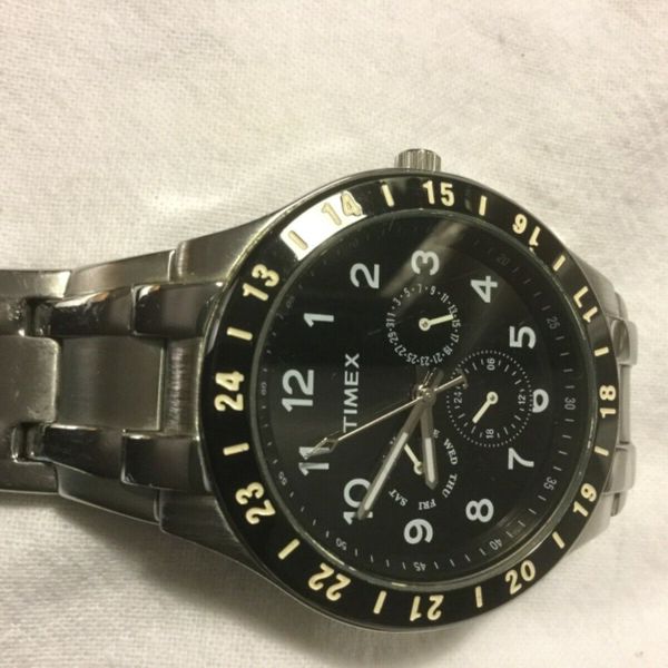 Men Vintage Timex Watch Model Number T2N974 Serial Number SR 916SN ...