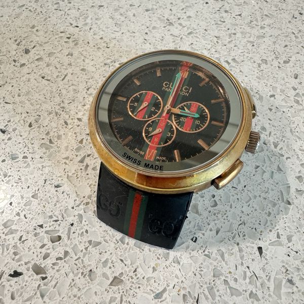 Gucci Menâ s Watch-Gucci Swiss Made Ref 1142 Rubber Strap * NEEDS NEW ...