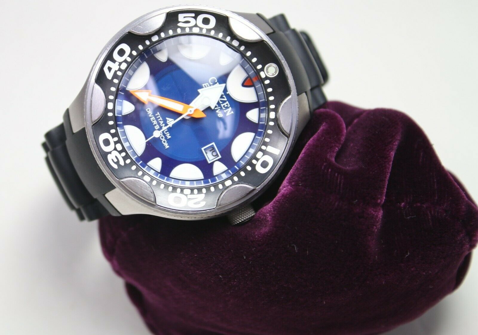 CITIZEN BLUE ORCA Eco-Drive 200m Titanium Diver Watch E168 - S043280 ...