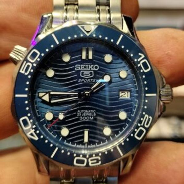 seiko mod SMP Blue | WatchCharts Marketplace