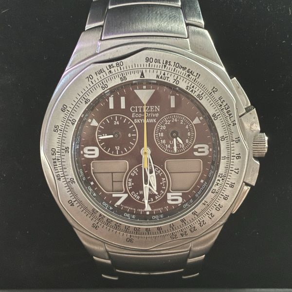 Orologio Citizen Eco-Drive Uomo JR3000-51F Skyhawk Titanio Prezzo al ...