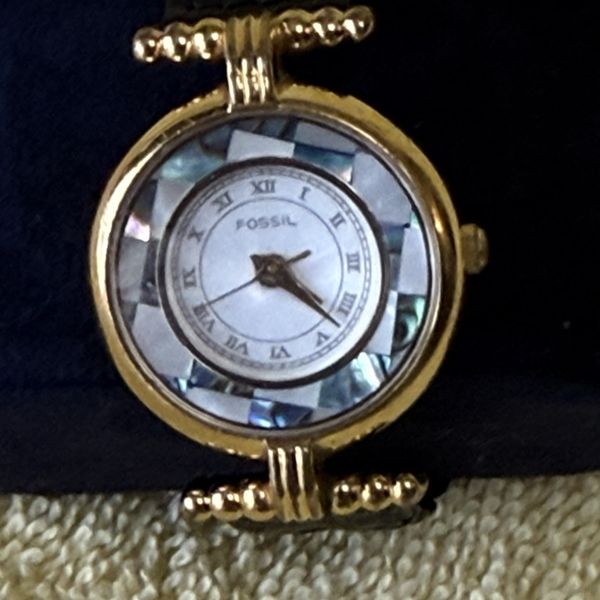 Fossil Women PC-9214 Gold Tone Prism Glass Quartz Watch Black Leather ...