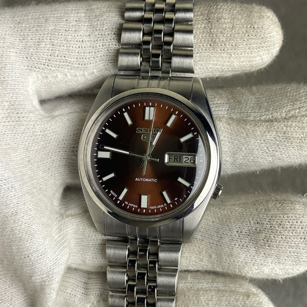 Vintage Seiko 5 Automatic Mens Watch Day/Date 7009 Japan | WatchCharts Marketplace