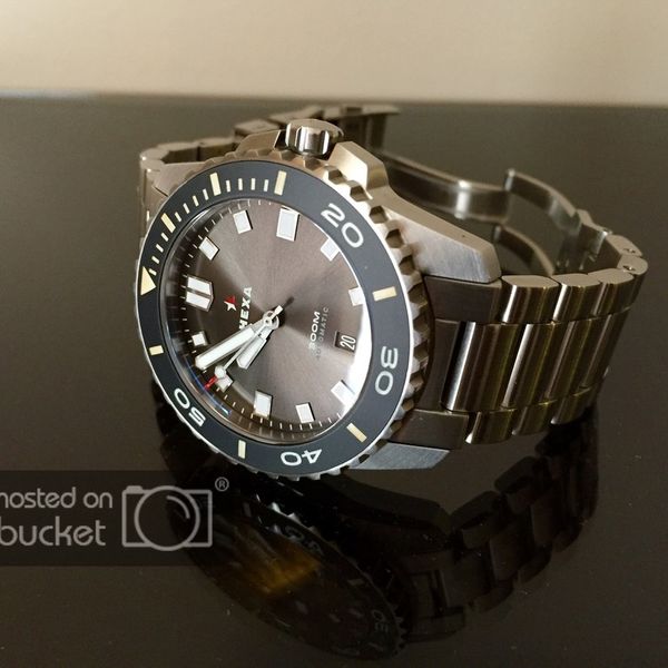 FS Hexa F74 LE | WatchCharts