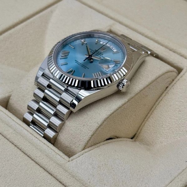 NEW 2025 Rolex Day-Date Platinum 40mm 228236 Ice-Blue Roman Dial ...