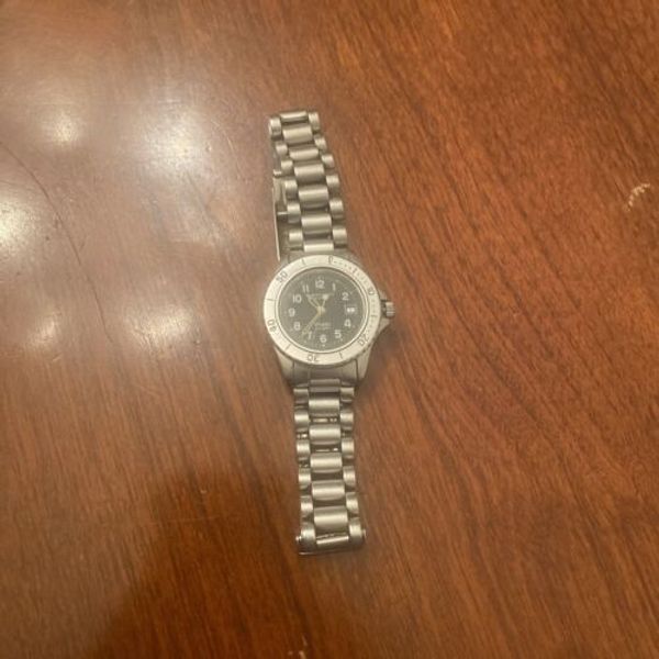 HAMILTON Khaki 8587B Black Dial Silver Quartz Womens Watch “None ...